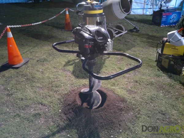 Hoyadora Profesional HT10 4T sin mecha - Don Agro